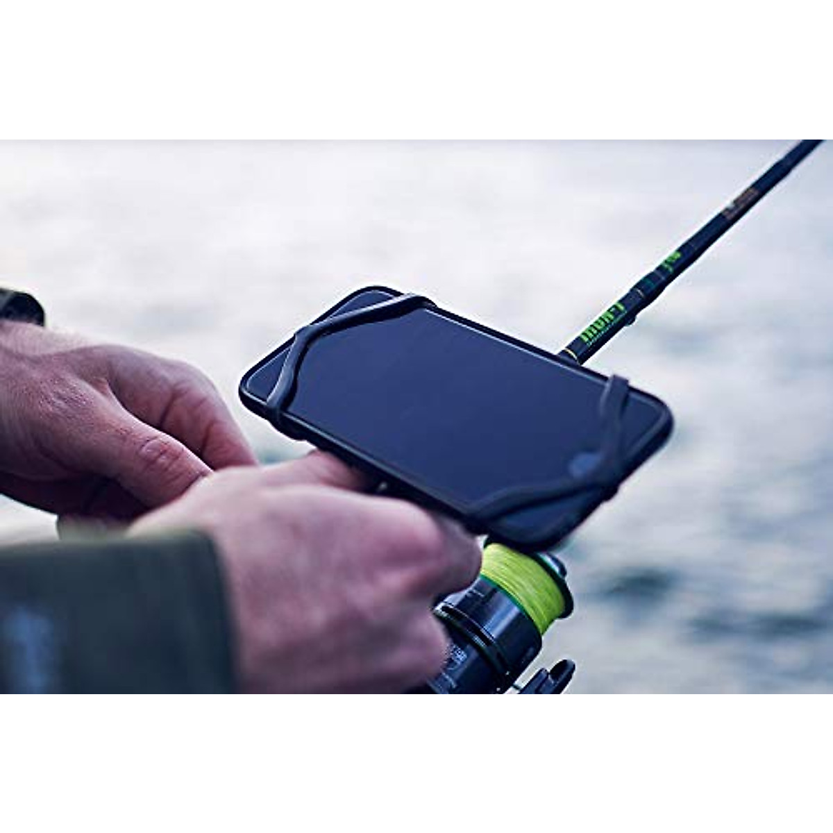 Deeper Smartphone Mount for Fishing Rod – See Phone and Keep Hands Free While Using Sonars, 12cm