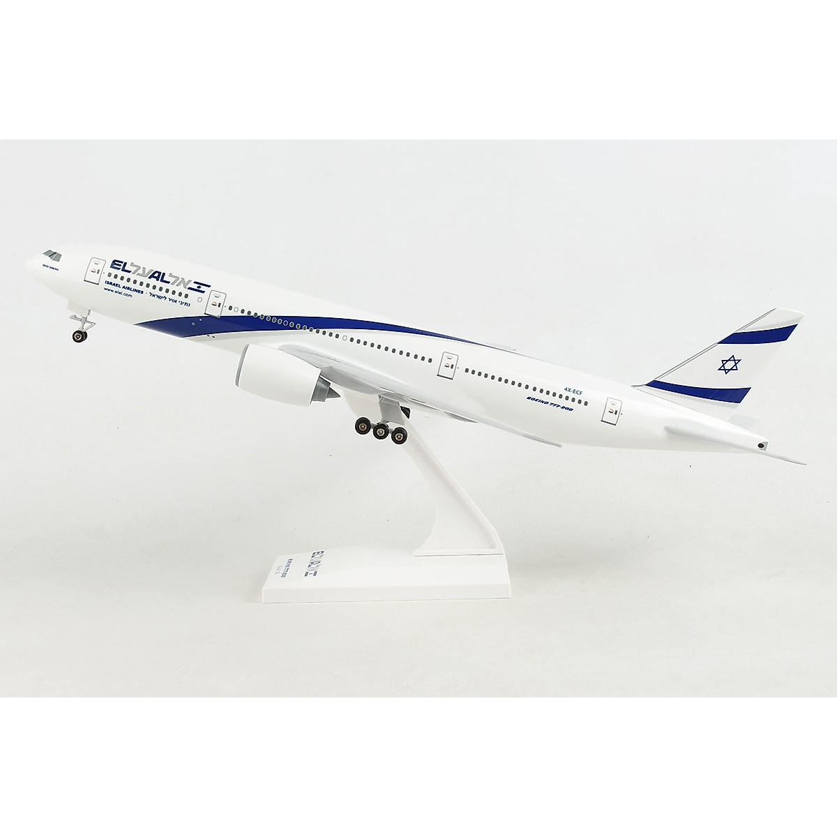 Daron Worldwide Trading SKR752 Skymarks El AL 777-200 1/200 W/Gear Model Kit