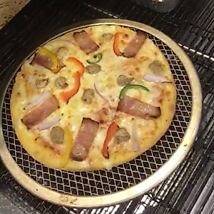 homeemoh 19 Inch Round Pizza Screen Mesh Baking Tray Aluminum Alloy Pizza Pan Net Baking Tray for Oven, BBQ,Silver