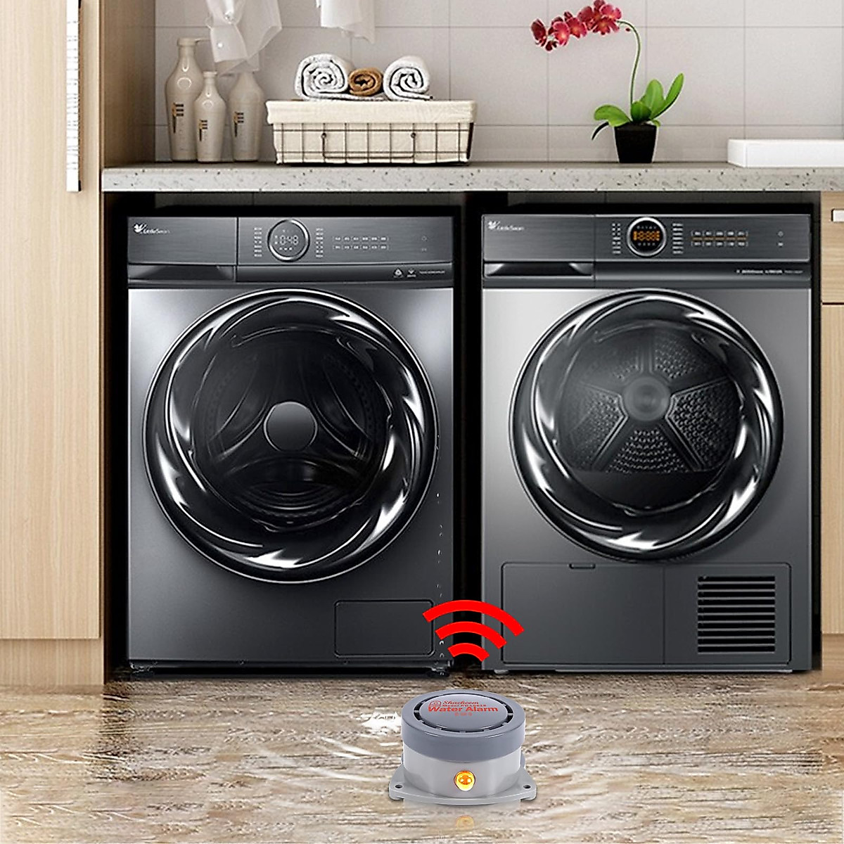 Water Leak Detector 1 Pack, Shackcom Water Alarm 110DB, Wireless, Waterproof & Battery-Operated, Audio and Light Alerts for Bathroom, Kitchen & Home Security