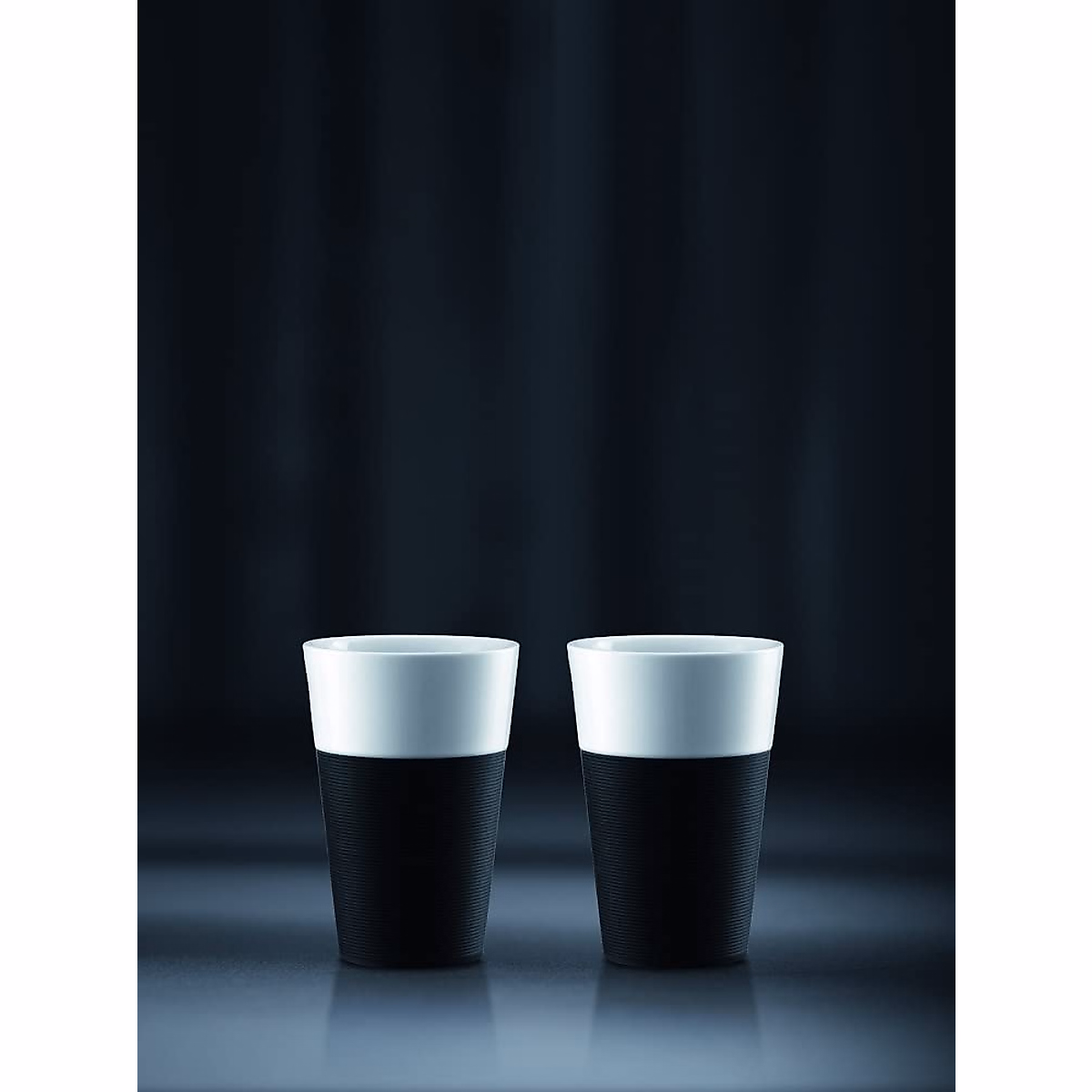 Bistro 11583-01 2-Piece Mug With Silicone Sleeve 0.6L - Black/white