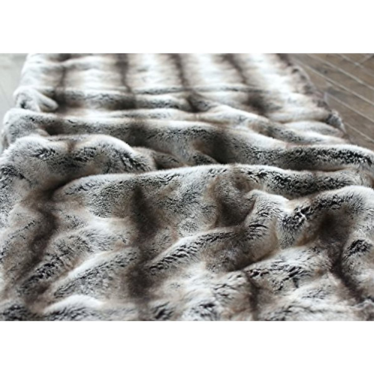 Luxury Faux Fur Oversized Throw Blanket with Plush Velvet Reverse, Fox Lynx or Gray Mink (Chinchilla Stripe)
