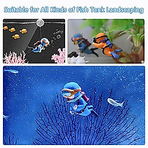 JOBEDE 2 Pack Diver Fish Tank Decoration, Floating Device Aquarium Accessories, Lovely Resin Diver Holding Camera for Aerating Aquarium Fish Tank Ornament (Blue and Orange)