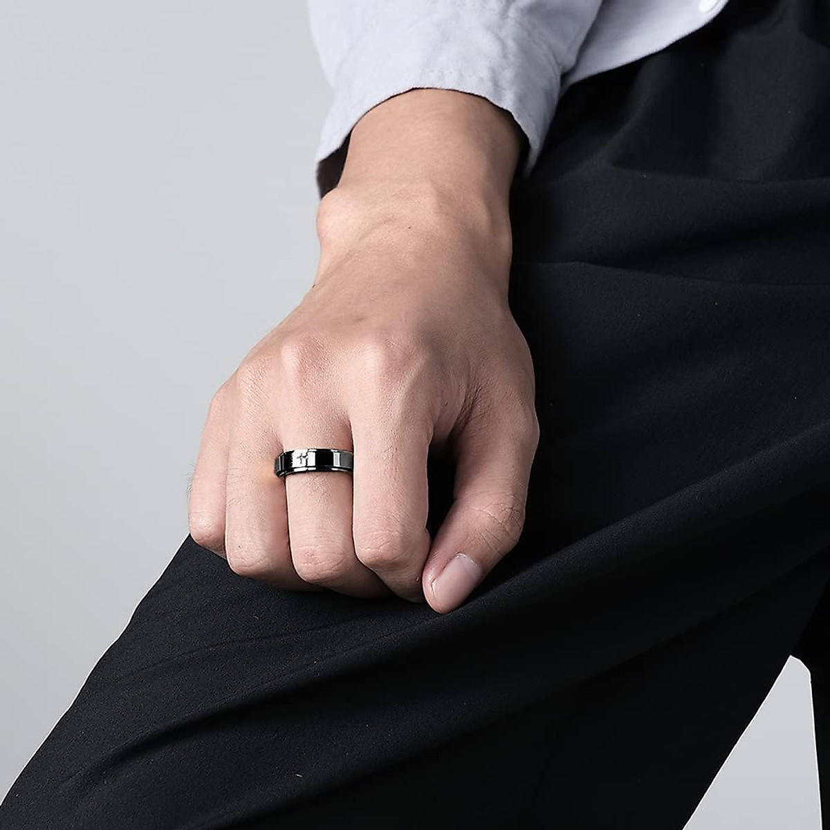 Minimalist Cross Christian Jesus Christ Lord Prayer Rotating Stress Relief Spinner Fidget Band Rings for Men Women for Anxiety Finger Rotate Freely Stainless Steel Fashion Cool Ring Birthday Bff Gifts (Black, 5)