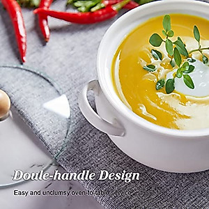 ALELION Small French Onion Soup Bowls, 18 OZ Soup Crocks with Double Handles and Glass Lids, Oven Safe Soup Bowls for Stew Chili Cheese Pot Pie Casseroles, Housewarming Gifts, Set of 4, White