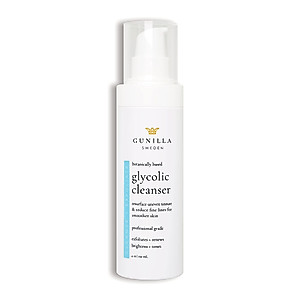GUNILLA Glycolic Cleanser Exfoliating, Moisturizing Daily Face Wash for Anti-Aging. Aloe Vera Based with 16 Botanicals for All-Skin Types 4 oz.