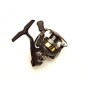 Daiwa Legalis LT 5.3:1 Left/Right Hand Spinning Fishing Reel - LGLT2500D , Black