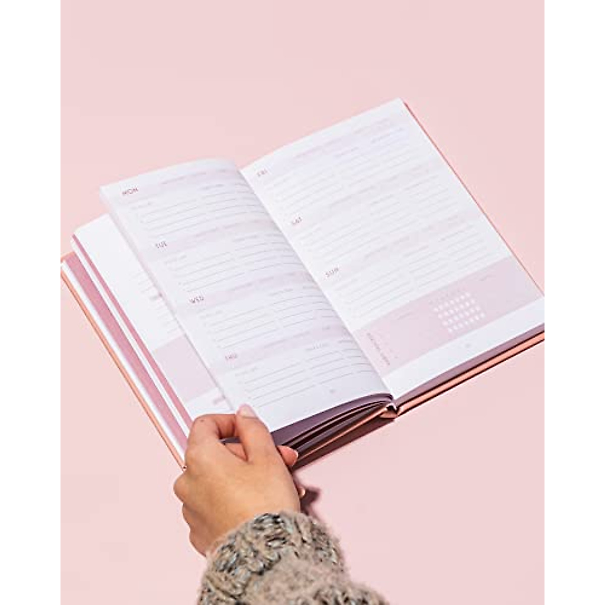 Self Care Planner by epic self - Undated Wellness Planner, 48 Weeks - Self-Love, and Habit Tracker for Women - Prioritize Your Well-being in 2023 - Daily & Weekly Reflection Pages