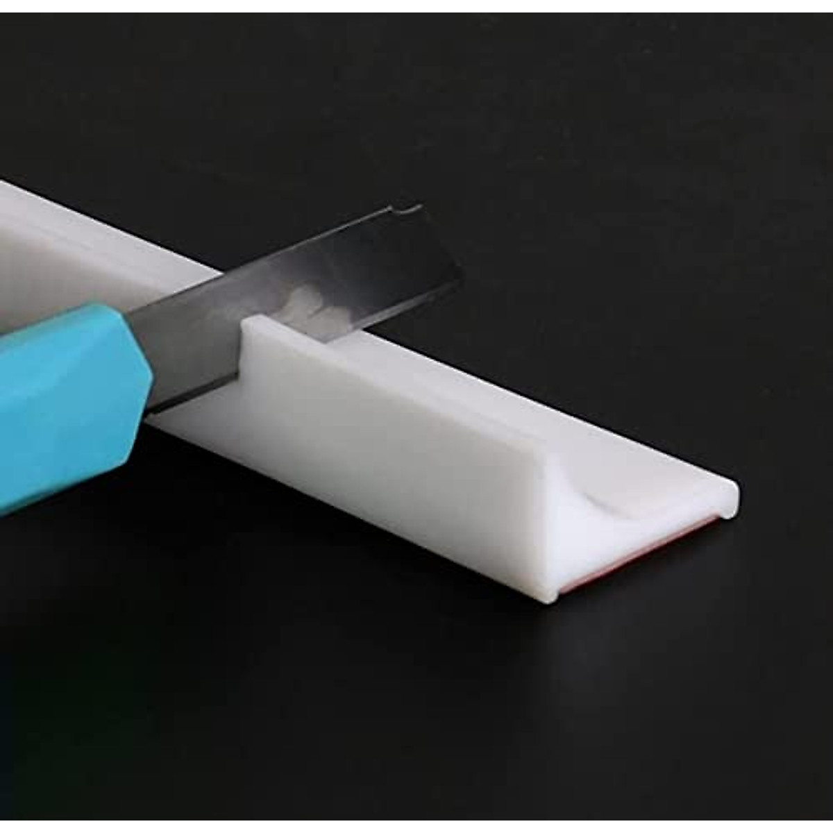 Shower Tray Sealing Strip Bathroom Collapsible Retaining Strip, Frameless Shower Threshold, Water Barrier for Bathtub, Bathroom and Kitchen, Keeps Water Inside Threshold