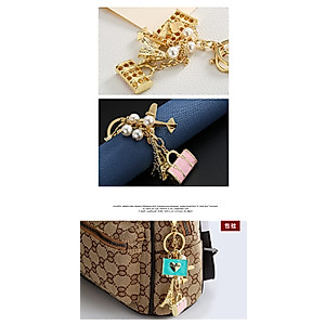 Plane Keychain - Eiffel Tower Crystal Key Ring, 1 Set Travel for Car Supplies,Gift to Women Girls,Rhinestone ations Bag Accessories (Plane), One Size