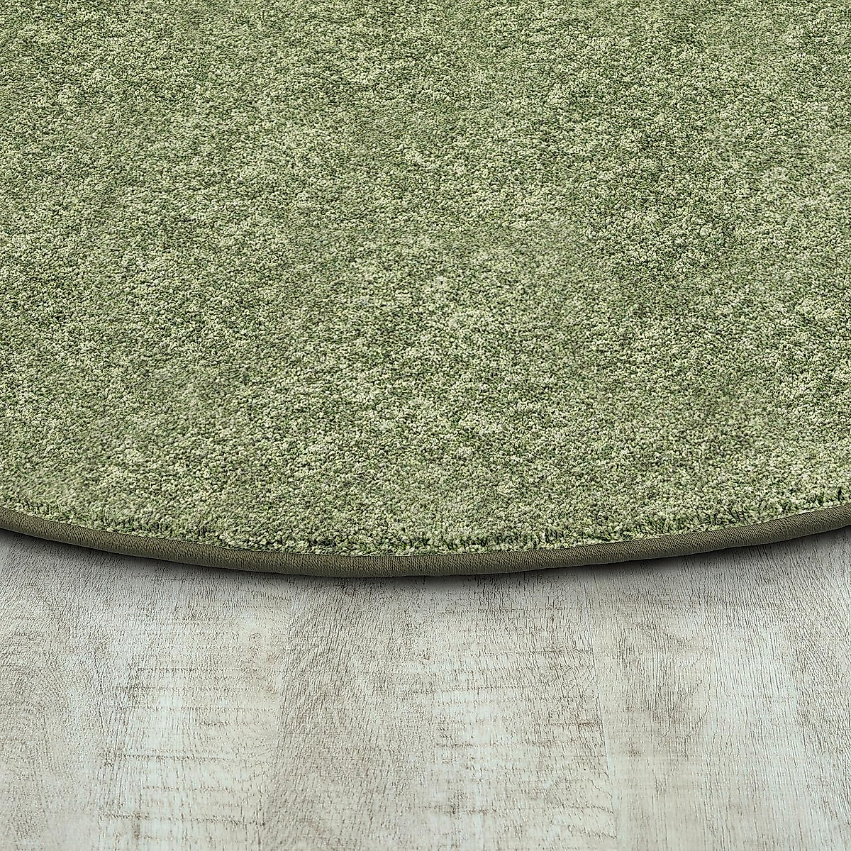 Joy Carpets Endurance Solid Colored Area Rug in Color Sage, 6' x 9' Oval