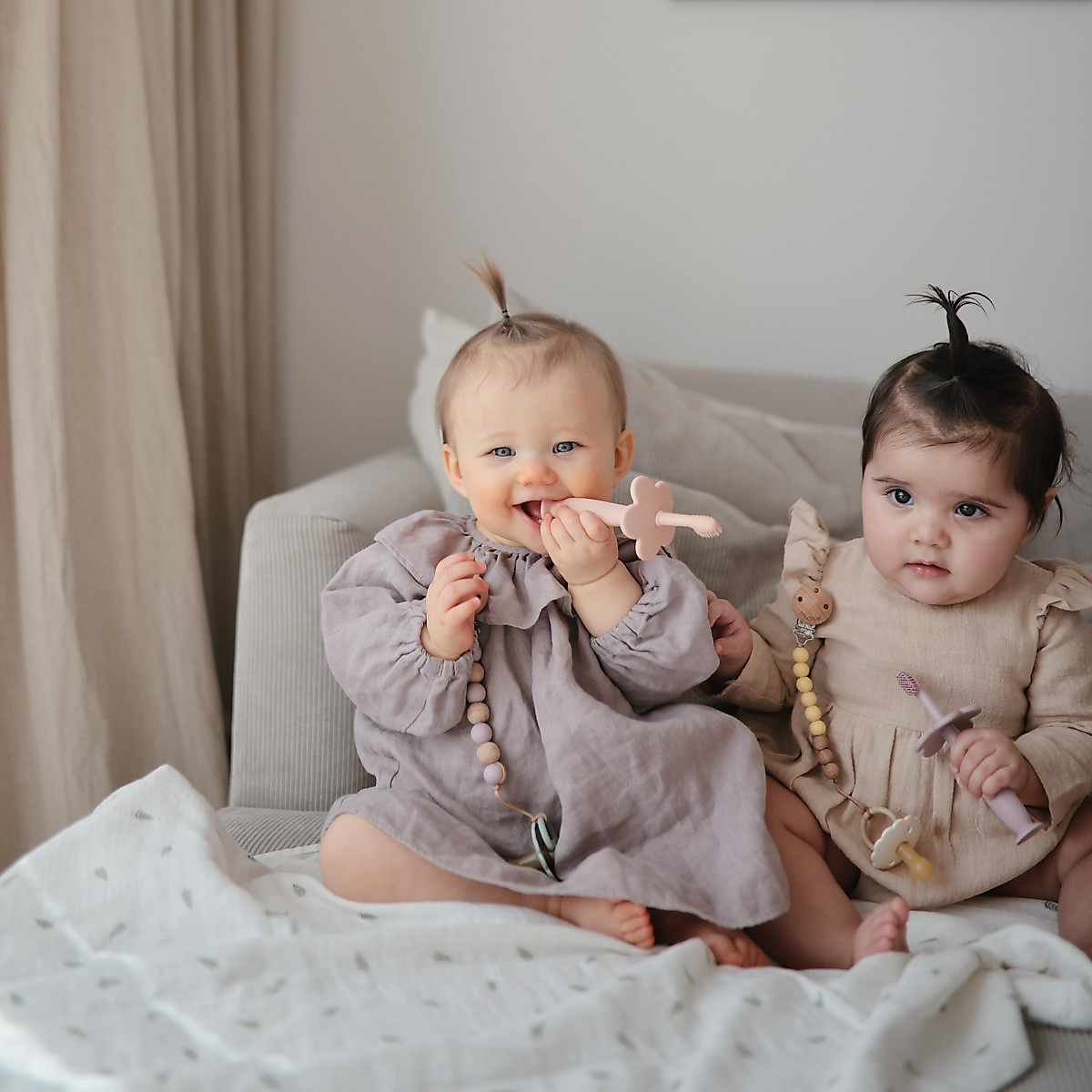 mushie Flower Toddler Training Toothbrush (Blush)