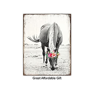 Horses Wall Art & Decor - Horse Wall Art - Horse Decor - Farmhouse Barn Wall Decor for Girls Bedroom Teens Room Living room - Gift for Equestrian Women - Country Western Boho Shabby chic decoration