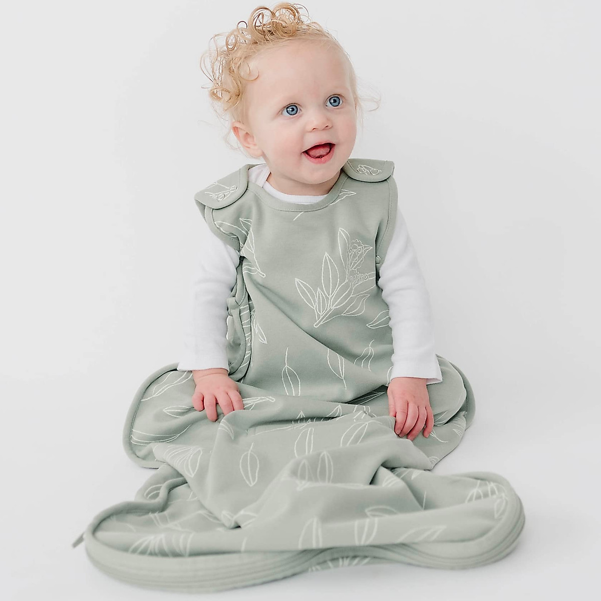 Woolino Merino Wool Ultimate Baby Sleep Sack - 4 Season Baby Wearable Blanket - Two-Way Zipper Adjustable Sleeping Bag for Babies and Toddlers - Universal Size (2-24 Months) - Sage