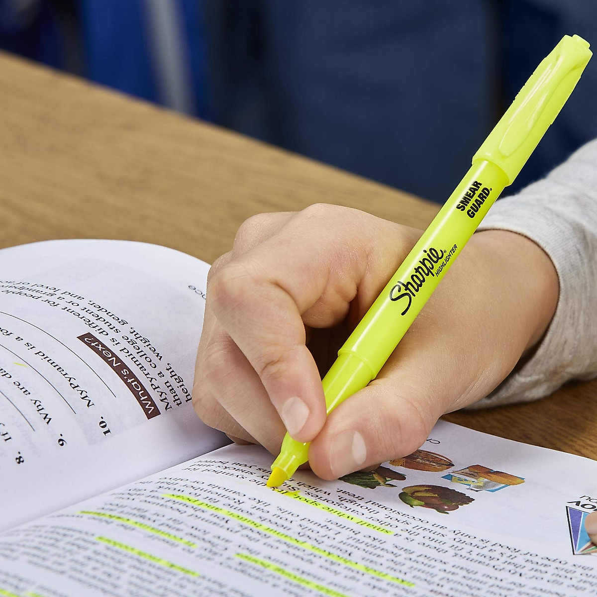 Sharpie Accent Pocket-Style Highlighters, Fluorescent Yellow , Chisel Tip, Dozen - 27025