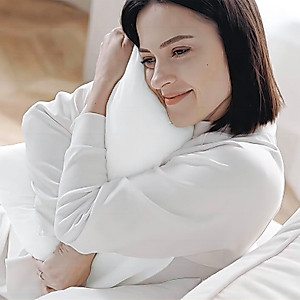 Phantoscope 18 x 18 Pillow Inserts, Set of 4 Hypoallergenic 100% Virgin Fiber Square Form Decorative Throw Pillow Inserts, Made in USA Couch Bed Pillows - 18 inches