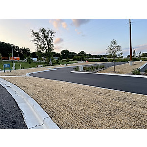 American Excelsior Company Premier Straw Erosion Control Blanket 4' X 50' - 200 sqft of Coverage