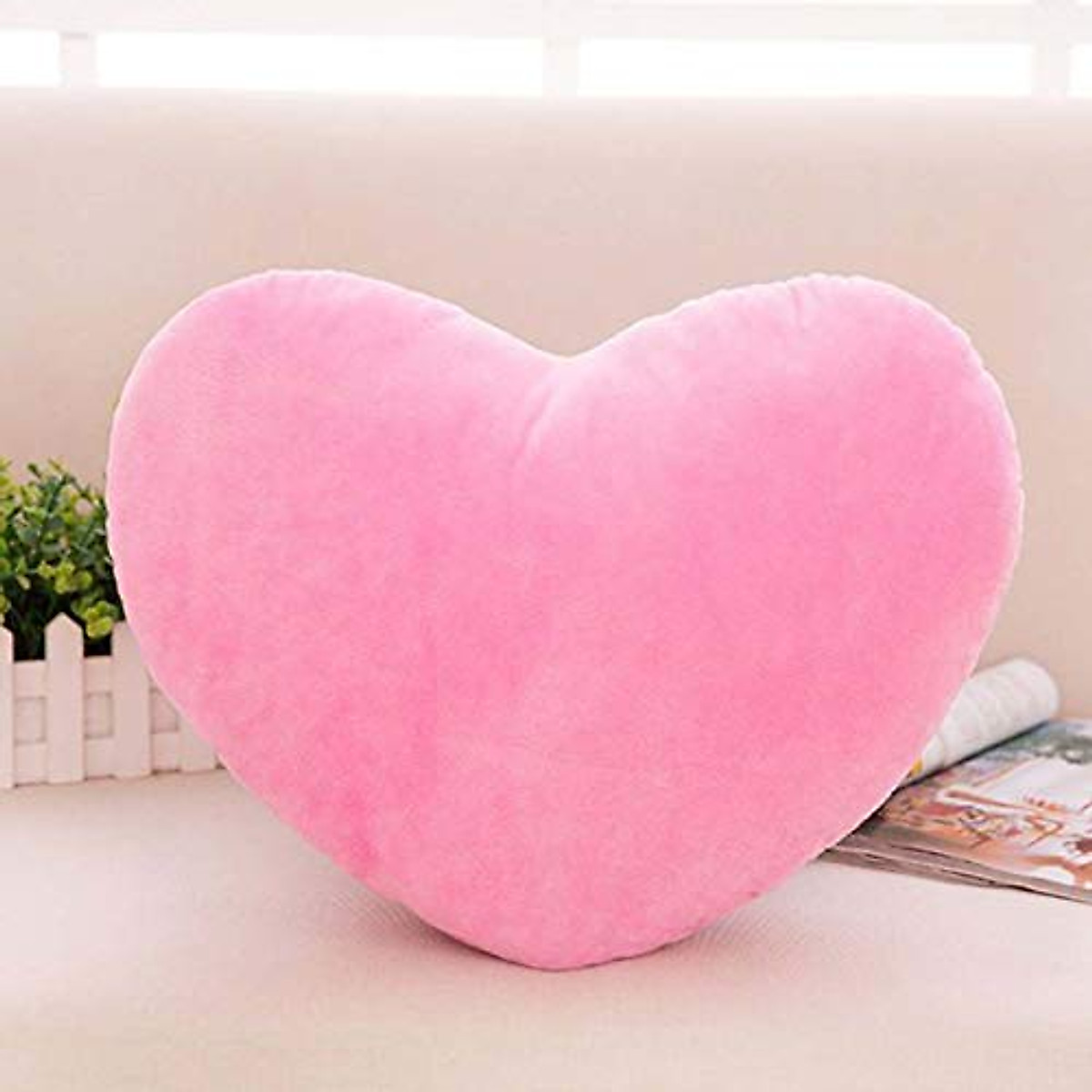 Valentine’s Day Heart Shape Pillow,Cushion Fluffy Throw Pillows,Decorative Back Cushions for Friends,Plush Pillow Heart Shape, Gift for Valentine's Day Decorations