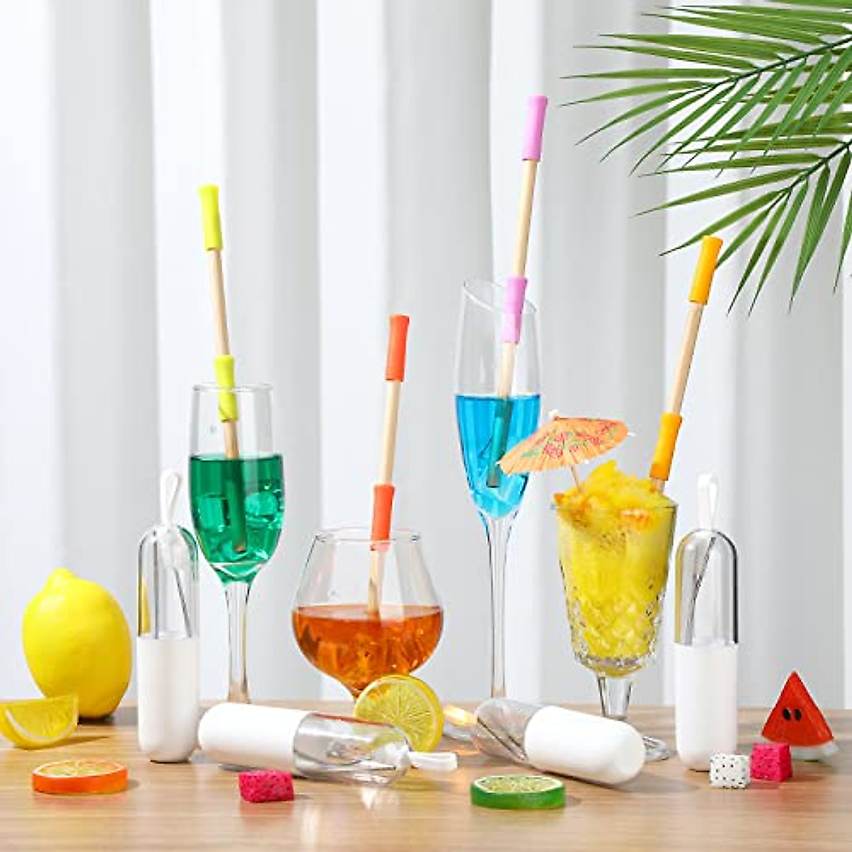 4 Pcs Reusable Straws with Case Drinking Silicone Straws Set with Case Portable Foldable Travel Straws with Cleaning Brush for Party Travel Household Cold or Hot Straws(Blue, White,Long Style)