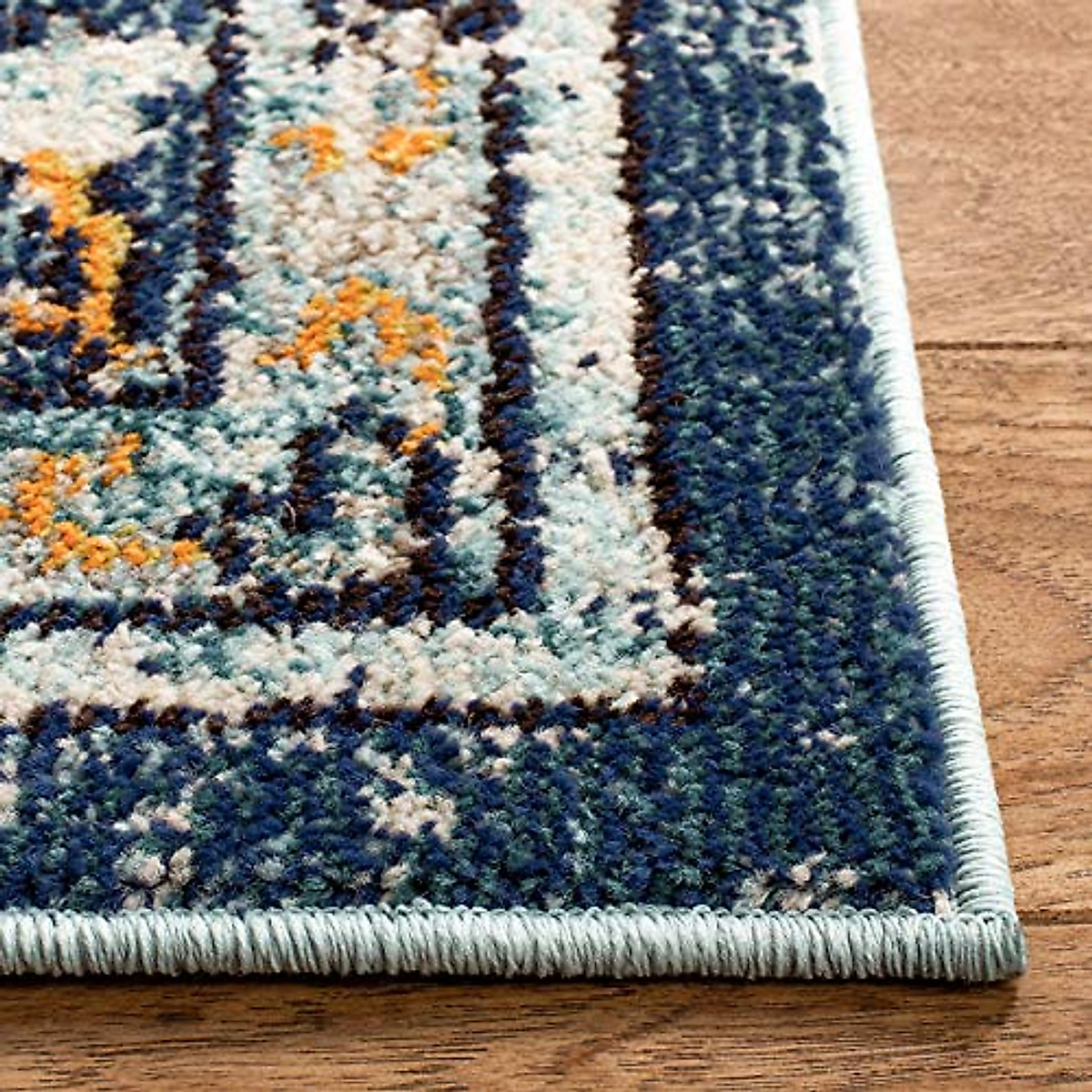SAFAVIEH Madison Collection Area Rug - 5'3" x 7'6", Blue & Light Blue, Boho Chic Medallion Distressed Design, Non-Shedding & Easy Care, Ideal for High Traffic Areas in Living Room, Bedroom (MAD473M)