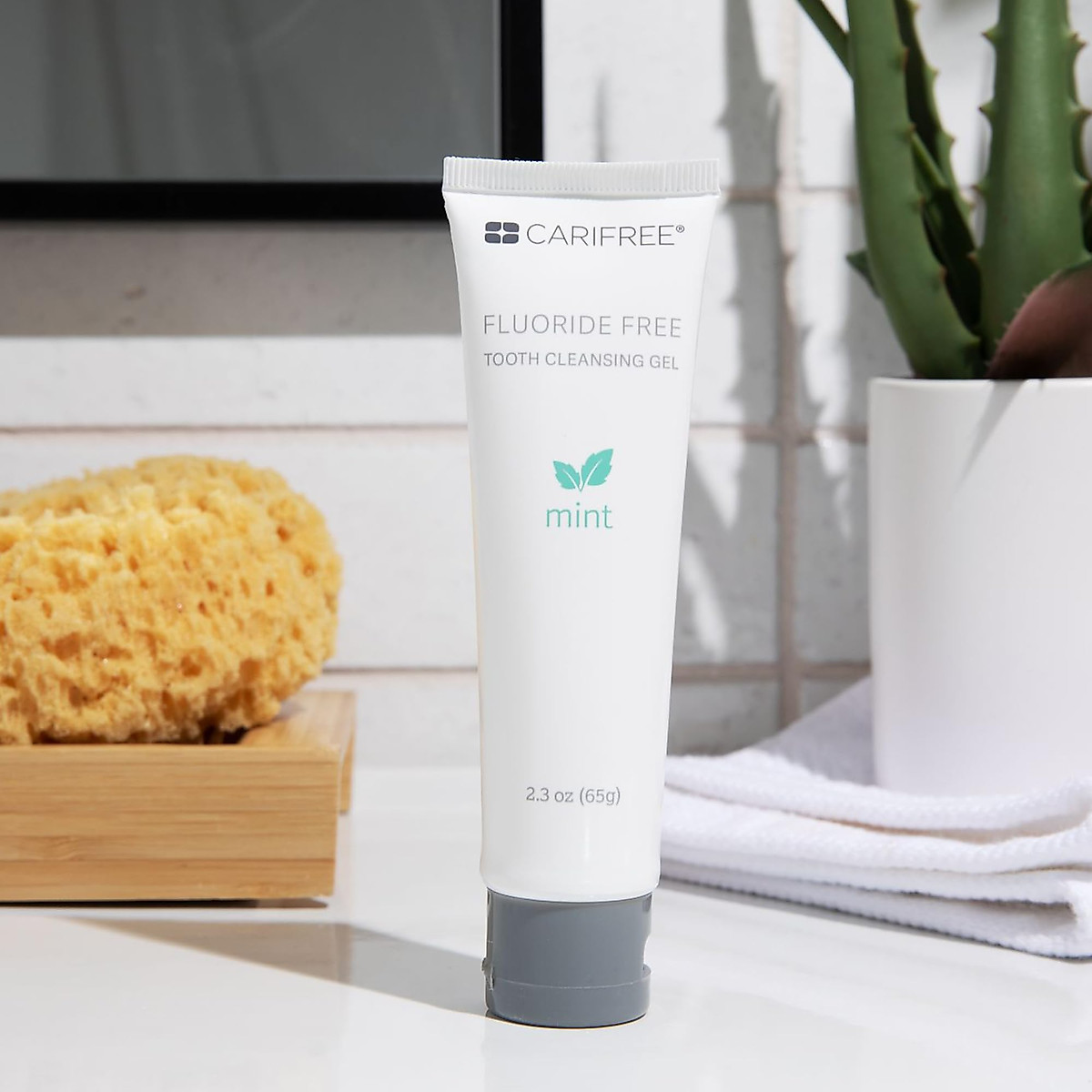 CariFree Fluoride Free Gel, Mint Flavored, Nano Hydroxyapatite Toothpaste, Neutralizes pH, Freshens Breath & Moistens Mouth, Dentist Recommended for Oral Care, 2.3 oz (Pack of 1)