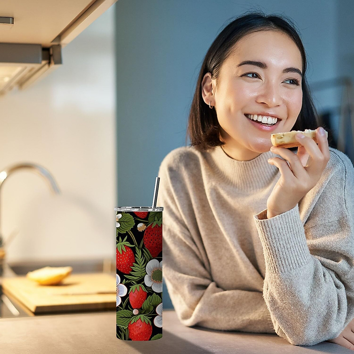 Medpol Strawberry print insulated tumblers coffee cup Gift，Strawberry print Drinking Glasses-Tea Cup-Coffee Mug tumbler with lid and straw 20 oz insulated tumbler cups