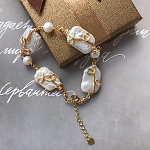 Red Lychee Baroque Pearl Bracelet for Women Bohemia Freshwater Cultured Baroque Pearl Gold Filled Stretch Bracelet Gift for Mother Girls