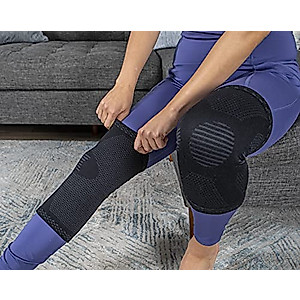 EvriFit Compression High Performance Knee Sleeves, Support for Men & Women, Running, Basketball, Volleyball, Weightlifting & Cross Training, Medium – Large (1 Pair) Black