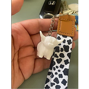 Sands3D Highland Cow Keychain, Cow Print Car Accessories, Cow Print Keychain, Cow Accessories, Cow Car Accessories, Highland Cow Decor, Cow Gifts, Highland Cow gifts, Cow Print Stuff, Cute Keychains