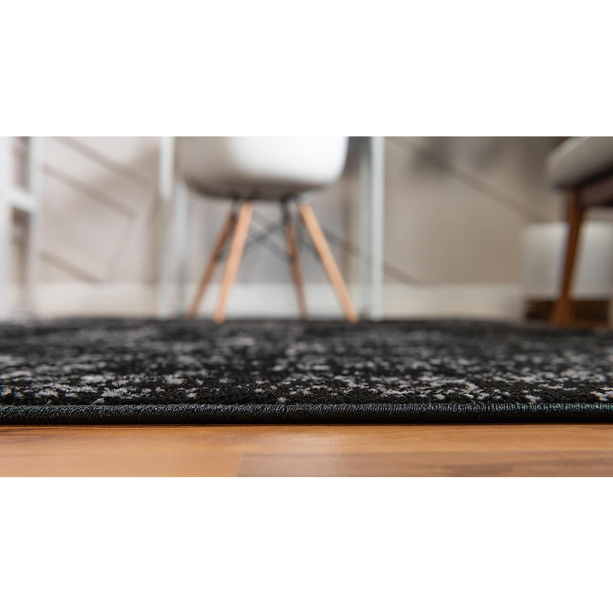Rugs.com Monte Carlo Collection Rug – 8' x 10' Black Medium Rug Perfect for Living Rooms, Large Dining Rooms, Open Floorplans