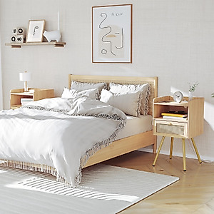 HOOBRO Nightstand with Charging Station, Side Table with Rattan-Like Decor Drawer, Rattan End Table with Open Storage, Bedside Table for Bedroom, Study Room, White Oak DO92UBZ01