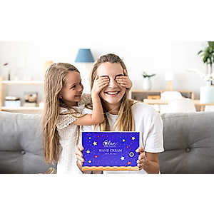 Hand Cream Gift Set - Moisturizing Hand Lotion Set with Natural Glycerin and Vitamin E, Pack of 6 Hand Cream Set, Lotion Gift Sets for Women and Men, Ideal Gifts for Her Christmas Birthday