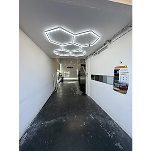 Generic Modern Hexagon LED Lights - Set of 5 Touch Control Aluminum Hexagon Ceiling Lights - Honeycomb Led Lights for Garage, Shops, Gyms, Basements – 4ft Wide, 8ft Tall (6500 Lumen), White