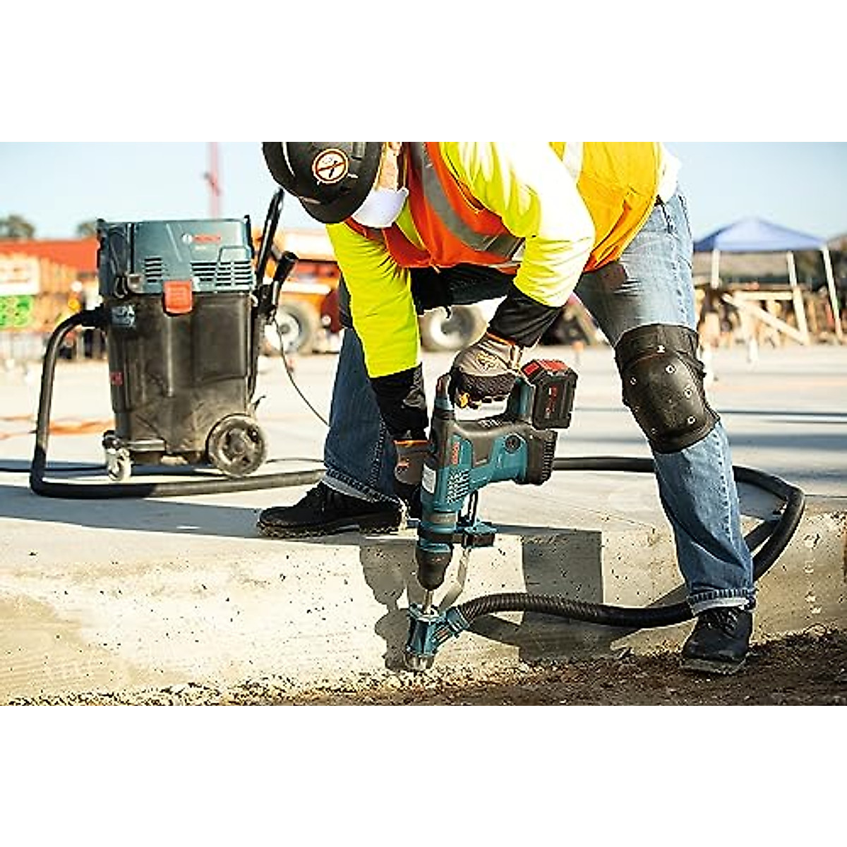 BOSCH GBH18V-36CK24 PROFACTOR™ 18V Connected-Ready SDS-max® 1-9/16 In. Rotary Hammer Kit with (2) CORE18V® 8 Ah High Power Batteries