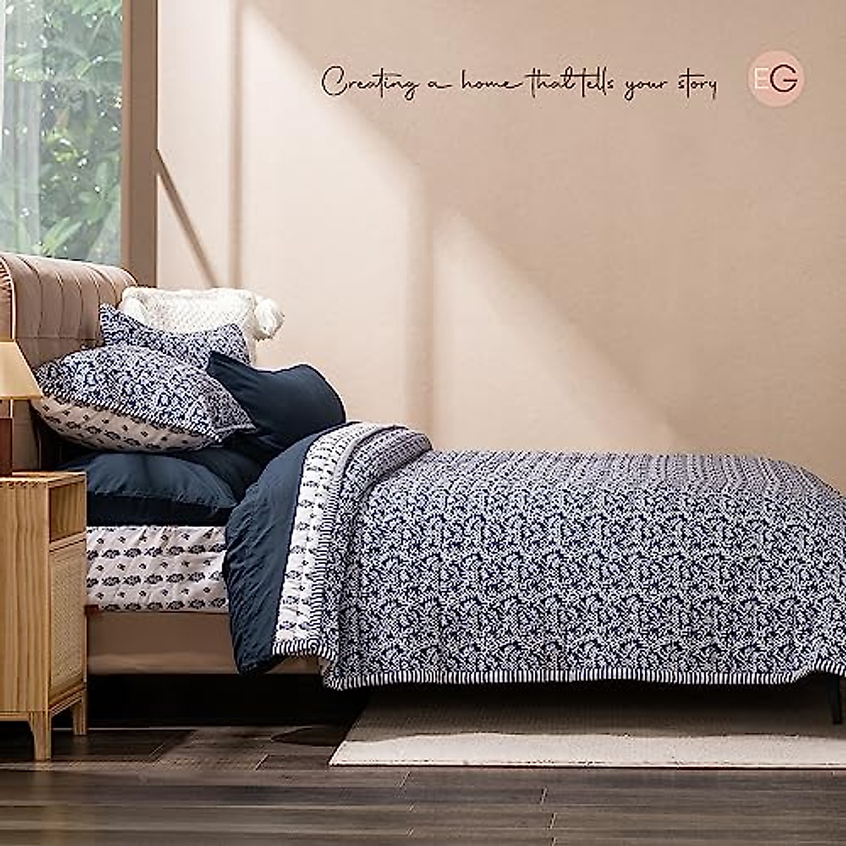 EVERGRACE Floral Printed Quilt Comforter Set Queen Size, 3 Pieces (1 Reversible Quilt Bedding Set, 2 Pillow Shams), Microfiber Lightweight Coverlet Bedspread for All Seasons, Foggy Blue, 92"x96"