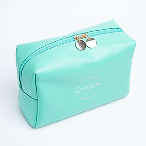 Premium PU Makeup Bag with Insulated Design & Vegan Synthetic Leather - Keep Your Makeup Safe and Dry with Water Resistant Cosmetic Bag - Perfect for Travel and Easy Cleaning