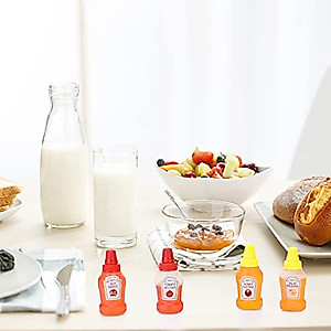Jspupifip 4pcs Mini Ketchup Bottles with Sturdy Screw Cap,25ml Mini Condiment Squeeze Bottles Portable Honey Sauce Salad Dressing Dispensers Jars Containers for Kids Adults Lunch Box(2 yellow+2 red)