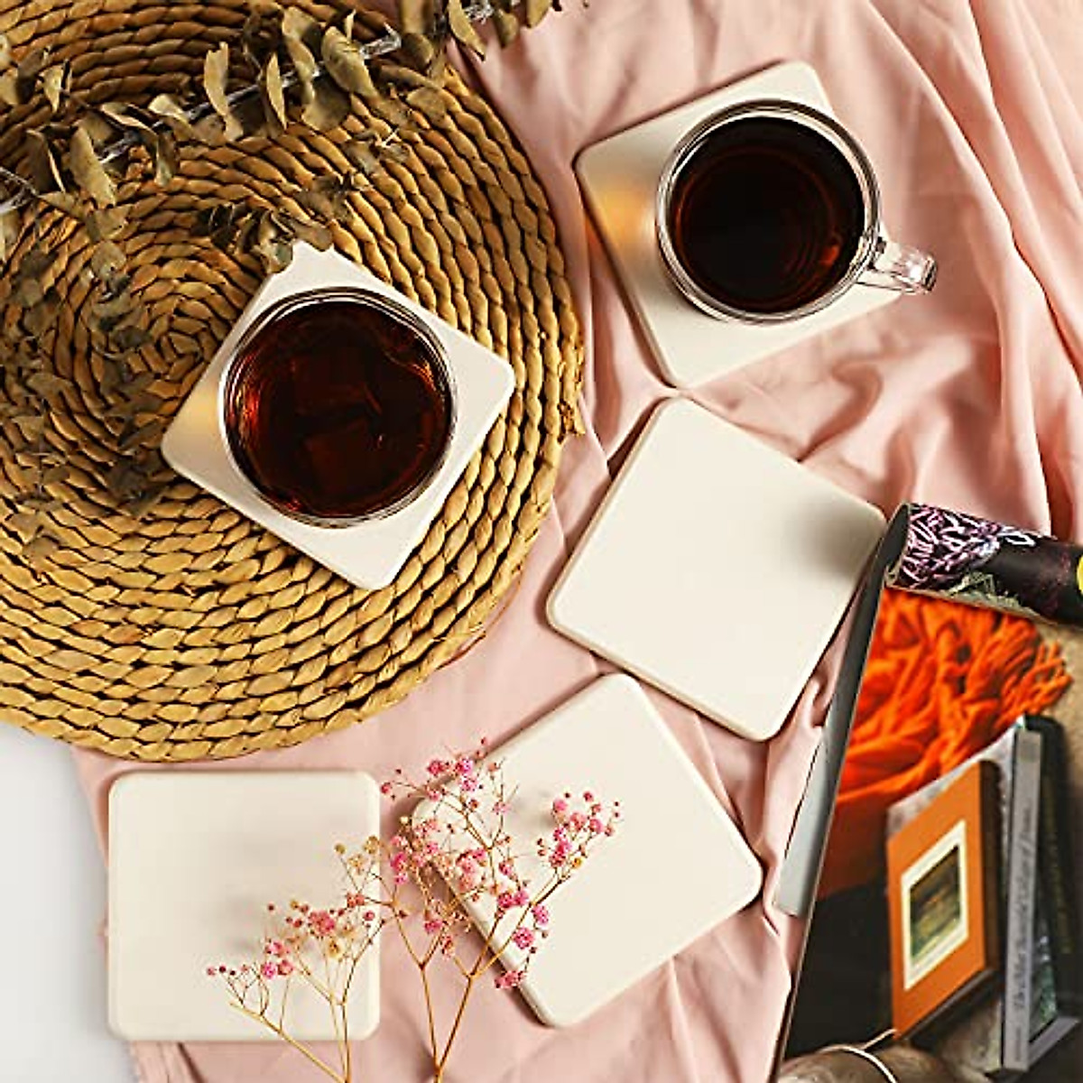 Absorbent Diatomite Drink Coasters,for Drinks and Plants Fast Water Absorption in Seconds, Non-Slip Insulation Odorless Diatomaceous Earth Protect Table Countertop from Damage, Set of 4 (Beige)