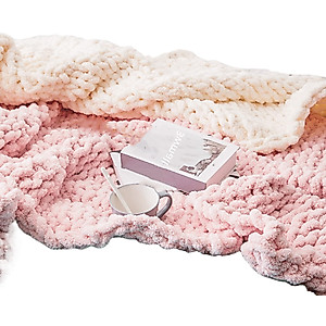 Super Bulky Chunky Yarn Beige 3lb for Arm Knitting, 6 Pack Luxury Soft Big Fat Jumbo Thick Weaving Crochet Craft Polyester Chenille Yarns for Throw Blanket Pillows