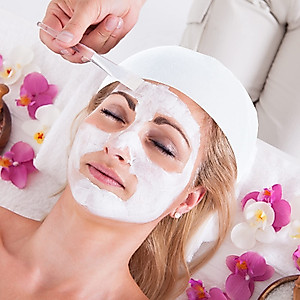 Juinte 300 Pcs Disposable Spa Facial Headbands Stretch Non Woven Spa Headbands Elastic Skincare Head Wraps Soft Skin Care Hair Band with Convenient Closure for Women Girl Makeup Salon Supplies (White)