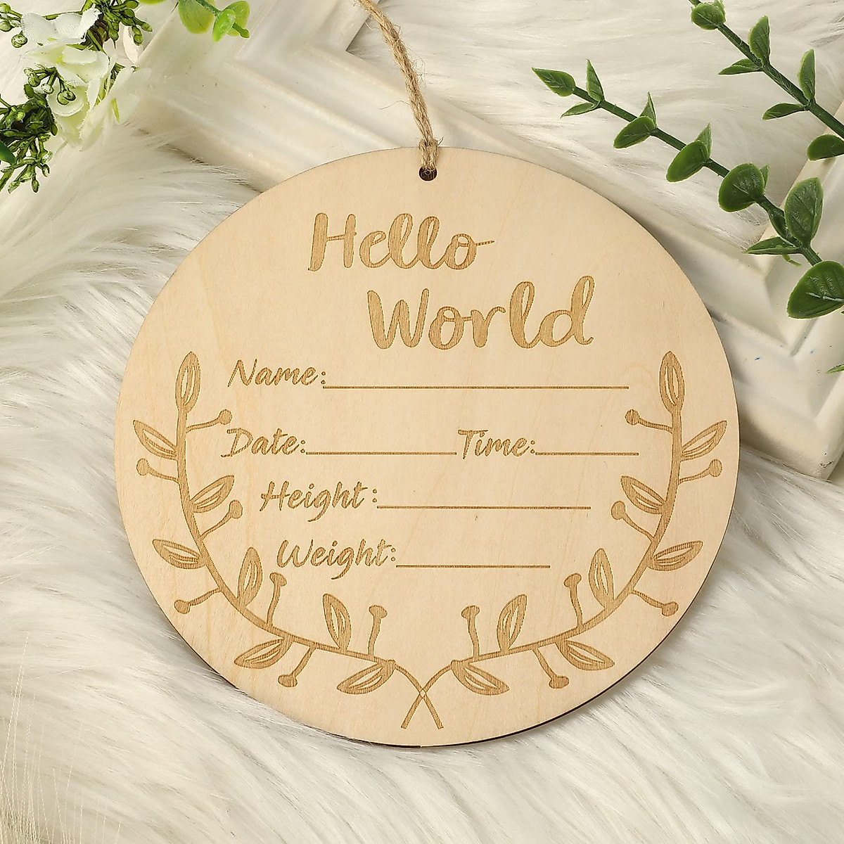 LUTER 1 PCS Newborn Announcement Sign, 5.91 inch in Diameter Hello World Sign with a Hemp Rope Interesting Patterns Round Wooden Baby Announcement Sign for Newborn Photo Props
