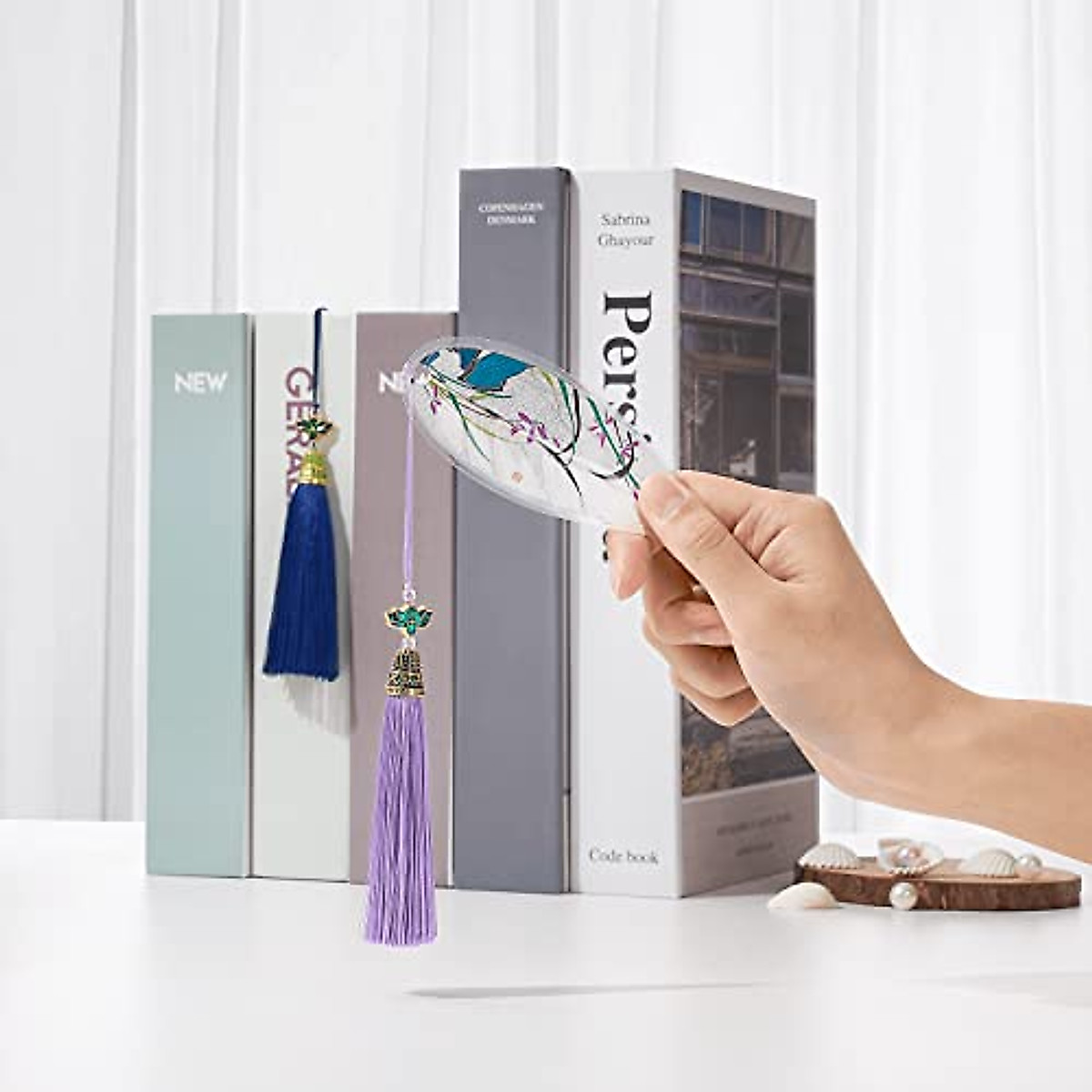 Annxing Leaf Carving Bookmarks for Women Craft Unique Gift with Tassels Ctue Lover Book Marks for Reader Men and Kids Creative Leaf Carving 2PCS, Green