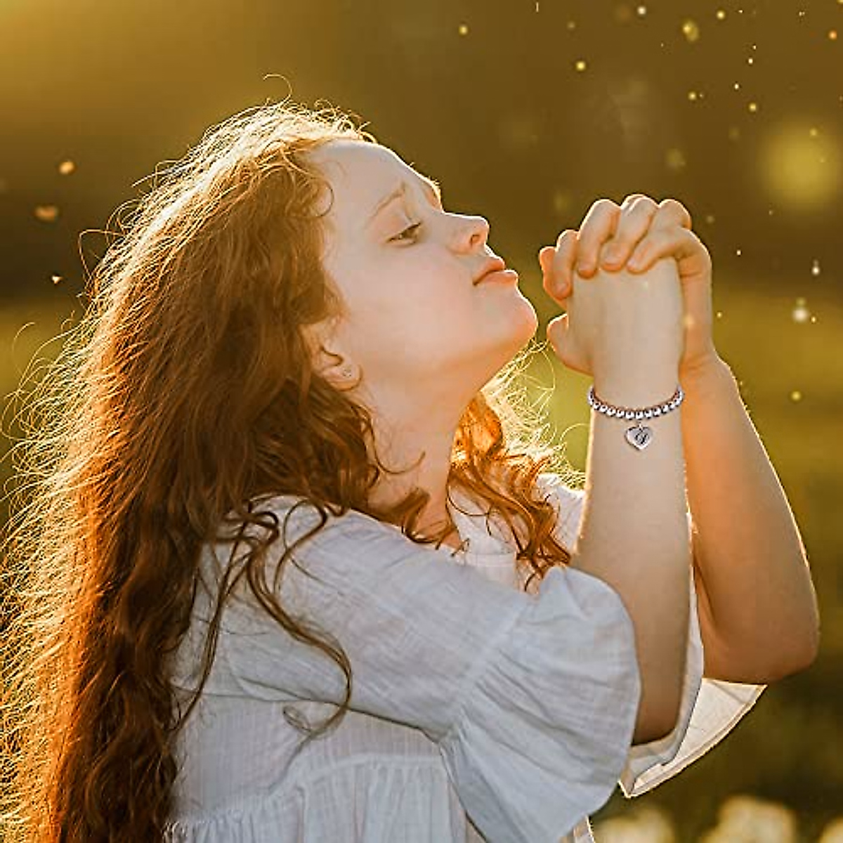 Estendly Initial Heart Charm Bracelets for Kids 6mm Stainless Steel Beaded Delicate Letters C Bracelet Jewelry Birthday Gift for Sister