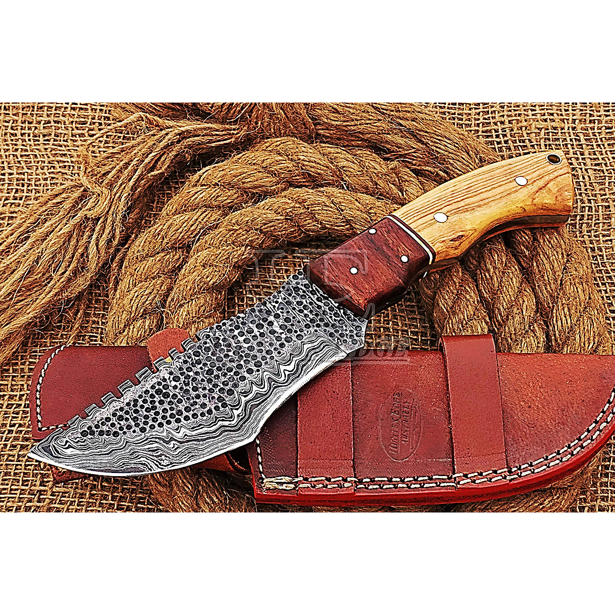 HUNTEX Handmade Exposed Hand-Forged Ladder Pattern Damascus Steel 10 Inch Long Full Tang Oak Wood Handle Razor Sharp Hunting Camping Tracker Knife w/Genuine Leather Pouch