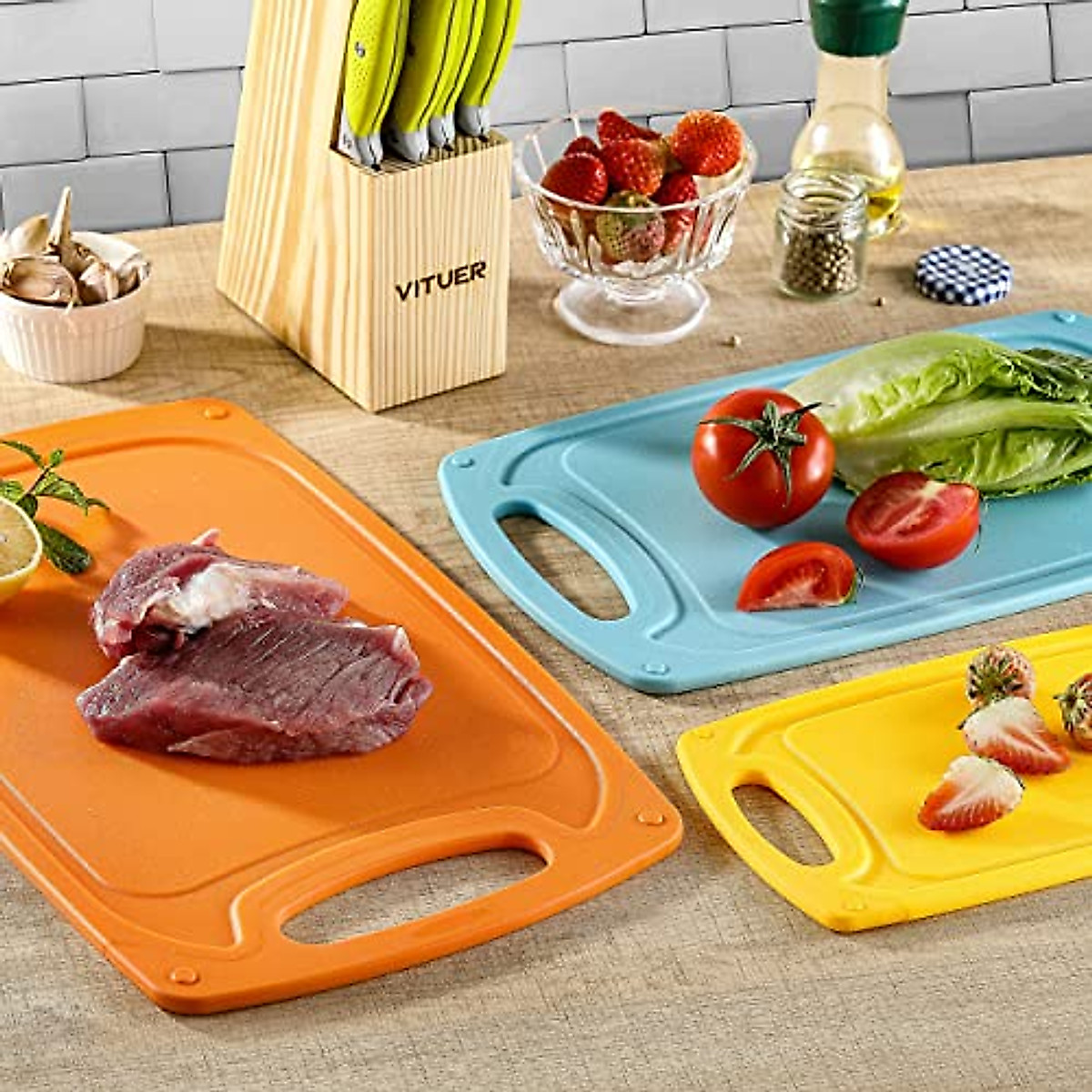 Plastic Cutting Board for Kitchen, 3 Pieces Dishwasher Safe Cutting Boards with Juice Groove, Durable, Non-Slip, BPA-Free, and Knife Friendly Cutting Board Set - Perfect for Meat, Vegetables, Fruits