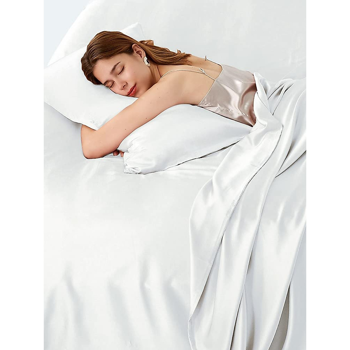 HERZLG LLFELuxury Silk Pillowcase for Hair and Skin, Both Sides 100% 19mm Pure Mulberry Natural Silk Pillow Cases with Hidden Zipper Satin Pillowcase -Ivory-Standard 20x26