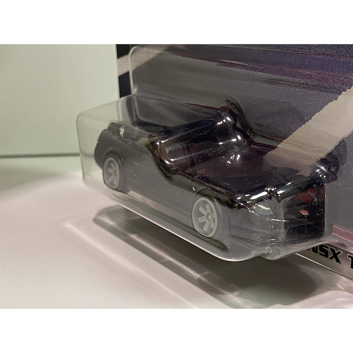 Hot Wheels Fast & Furious Honda 2003 NSX Type-R 1:64 Scale Diecast Vehicle, Toys for Kids Age 3 and Up, Toys for Boys (GJR80)