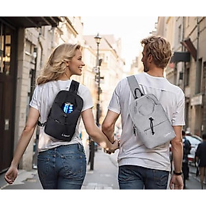 Silaoburi Crossbody Sling Bag Small Backpack Purse with Usb Charging Port & Water Bottle Holder Chest Shoulder Bag for Hiking Travel Black Bandoleras Para Hombre