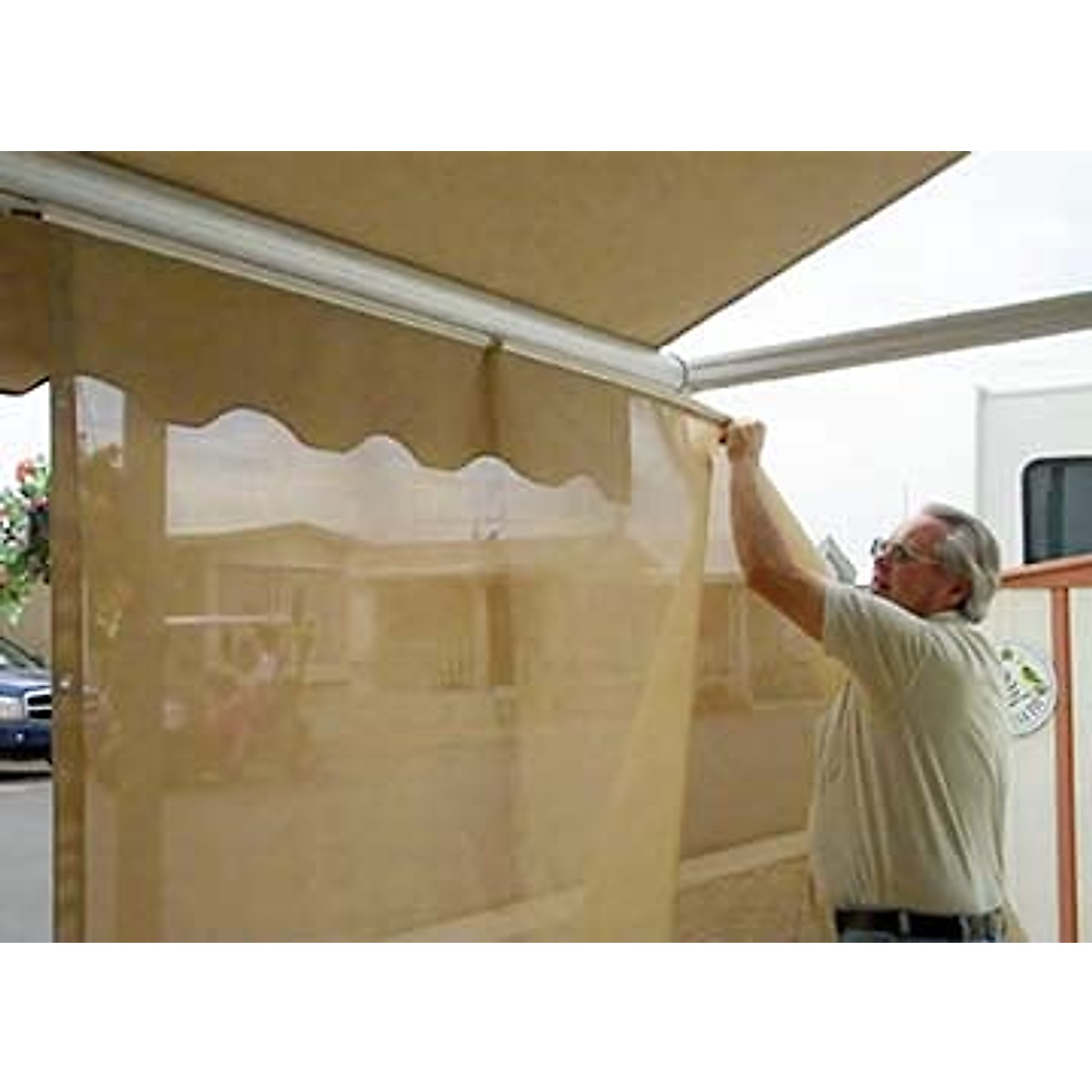 Valterra A30-0500 RV TwinTrak , White