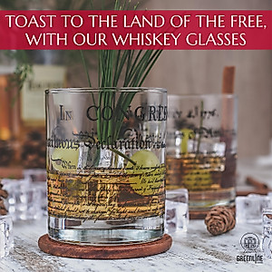 Greenline Goods Whiskey Glasses - Declaration of Independence (Set of 2) | 10 oz Tumblers - American US Patriotic Gift Set | Old Fashioned Cocktail Glasses